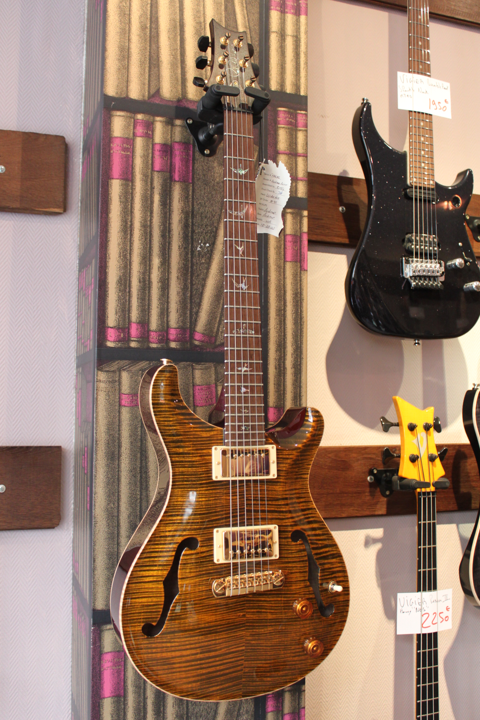 Guitares Electriques PRS Archtop Artist Private Stock Tiger Eyes ...