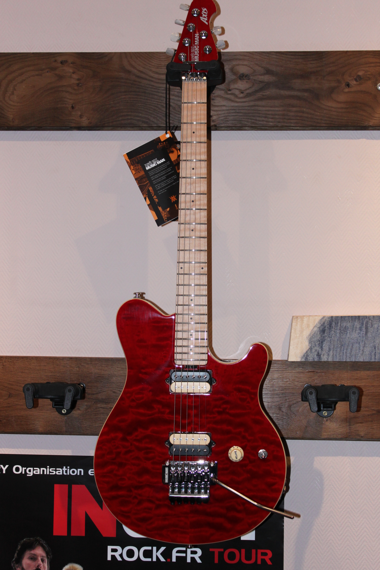 Guitares Electriques Musicman Axis Vibrato Floyd Rose HH Translucent ...
