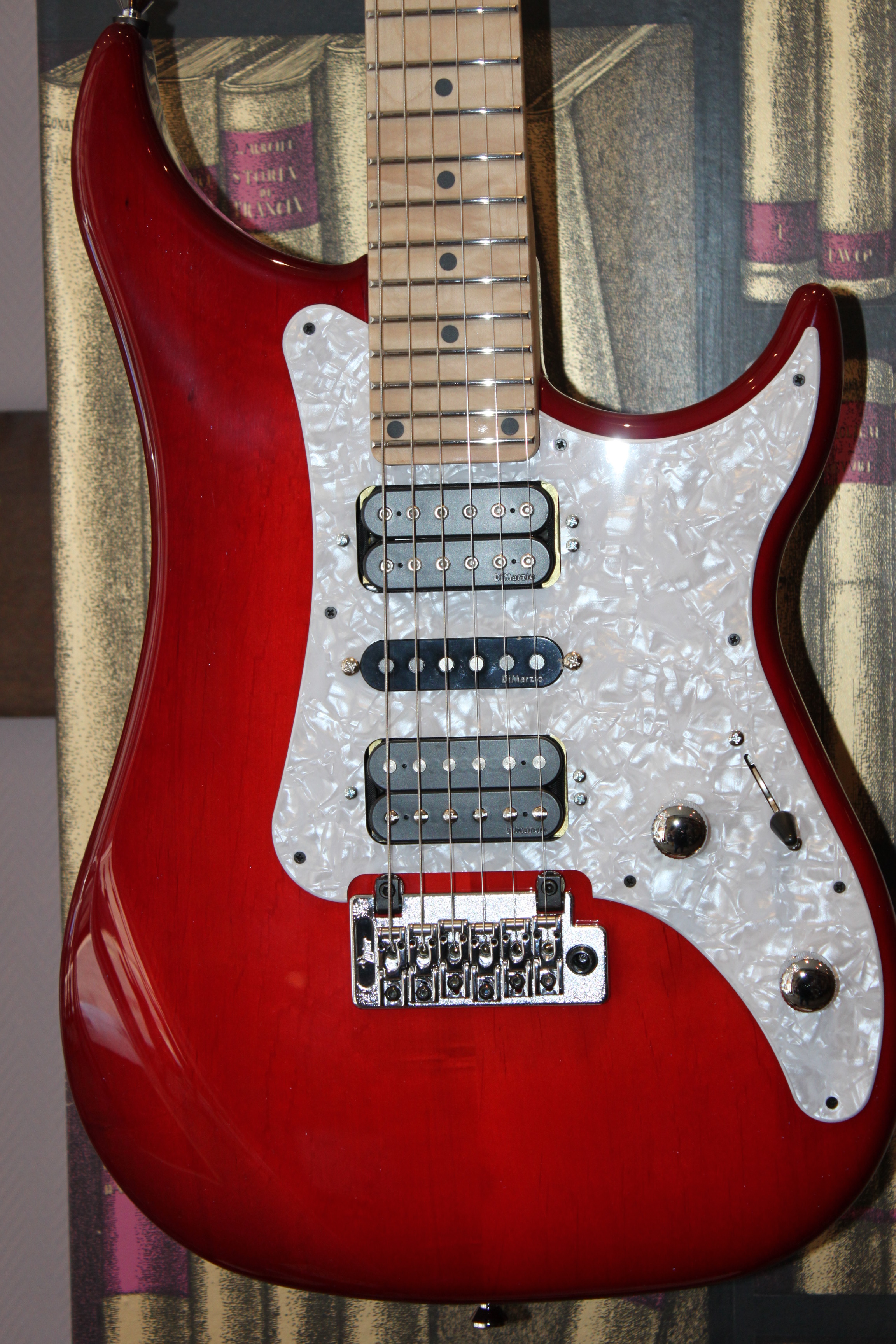 Guitares Electriques Vigier Excalibur Supra HSH Clear Red - Excalibur ...