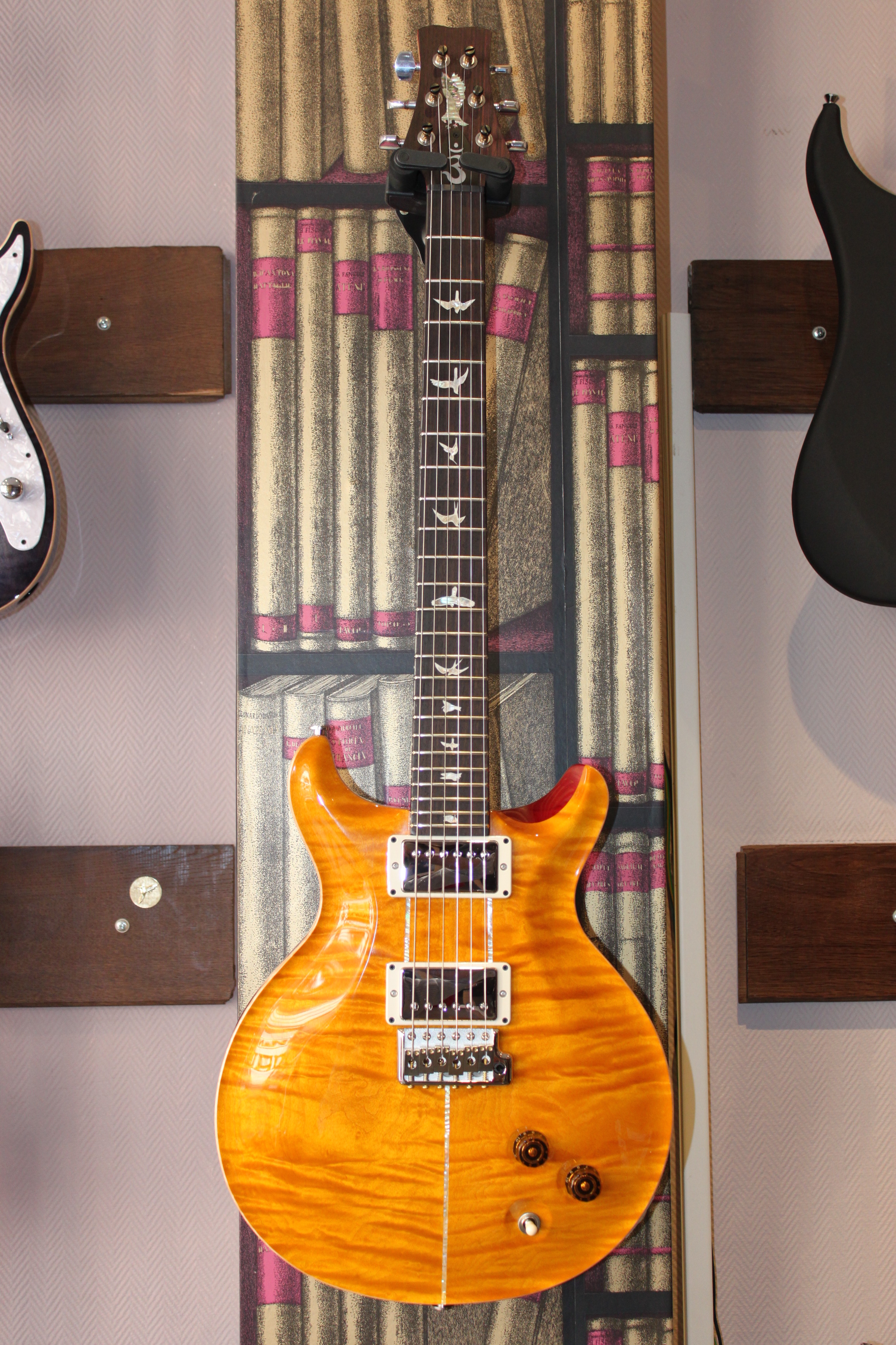 Guitares Electriques PRS Santana Signature Model Vintage Yellow ...