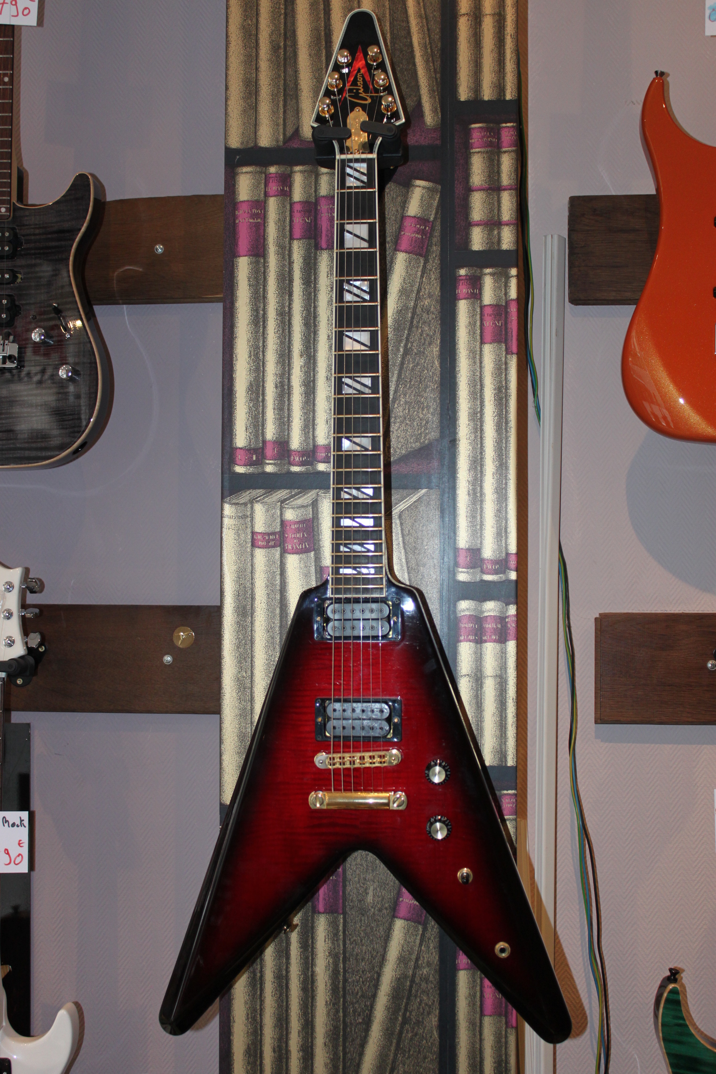 Guitares Electriques Gibson Flying V 50th 2008 OCCASION Trans Red 1490