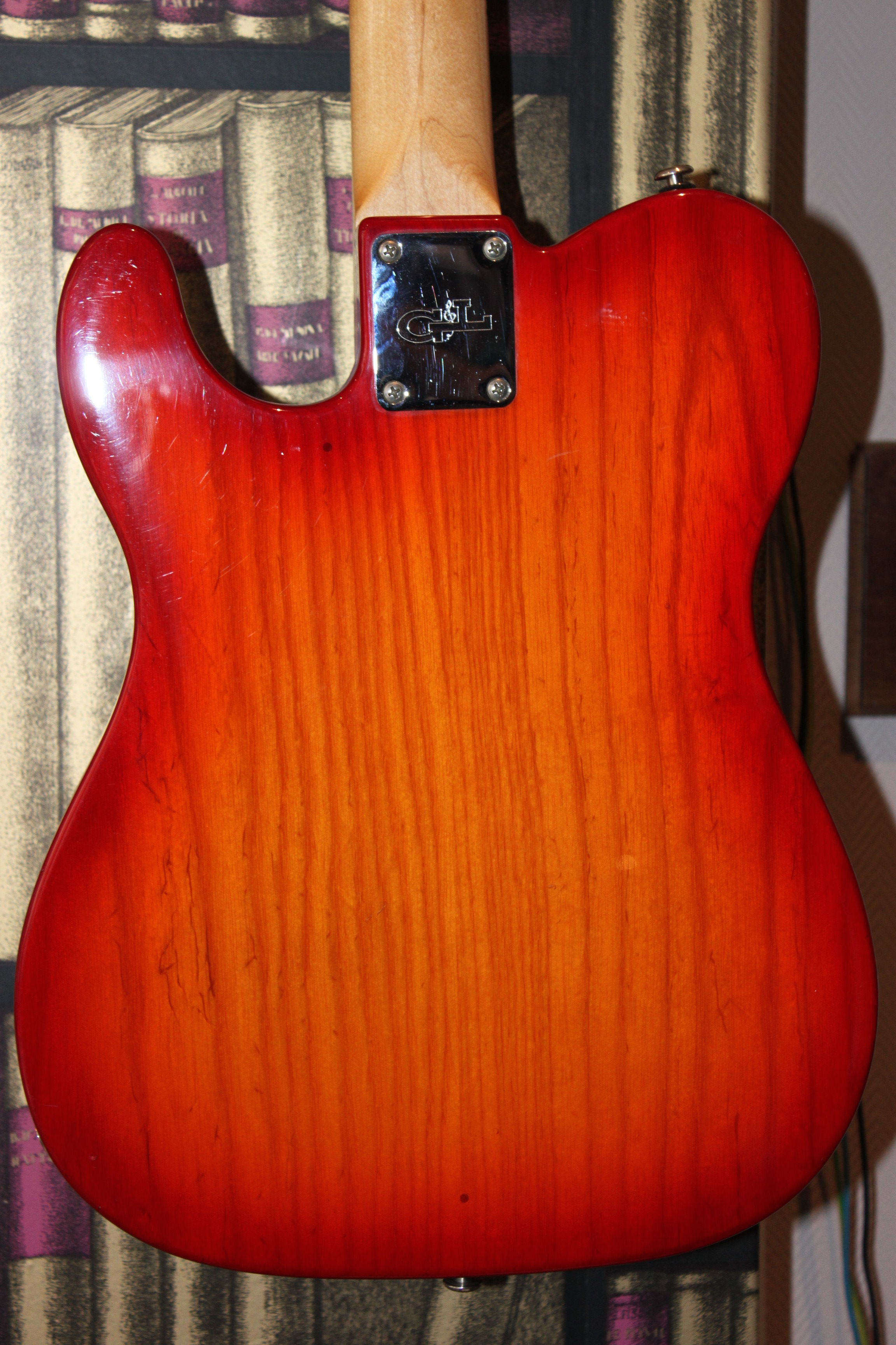 Guitares Electriques G & L Asat Z3 OCCASION Cherry Sunburst 800