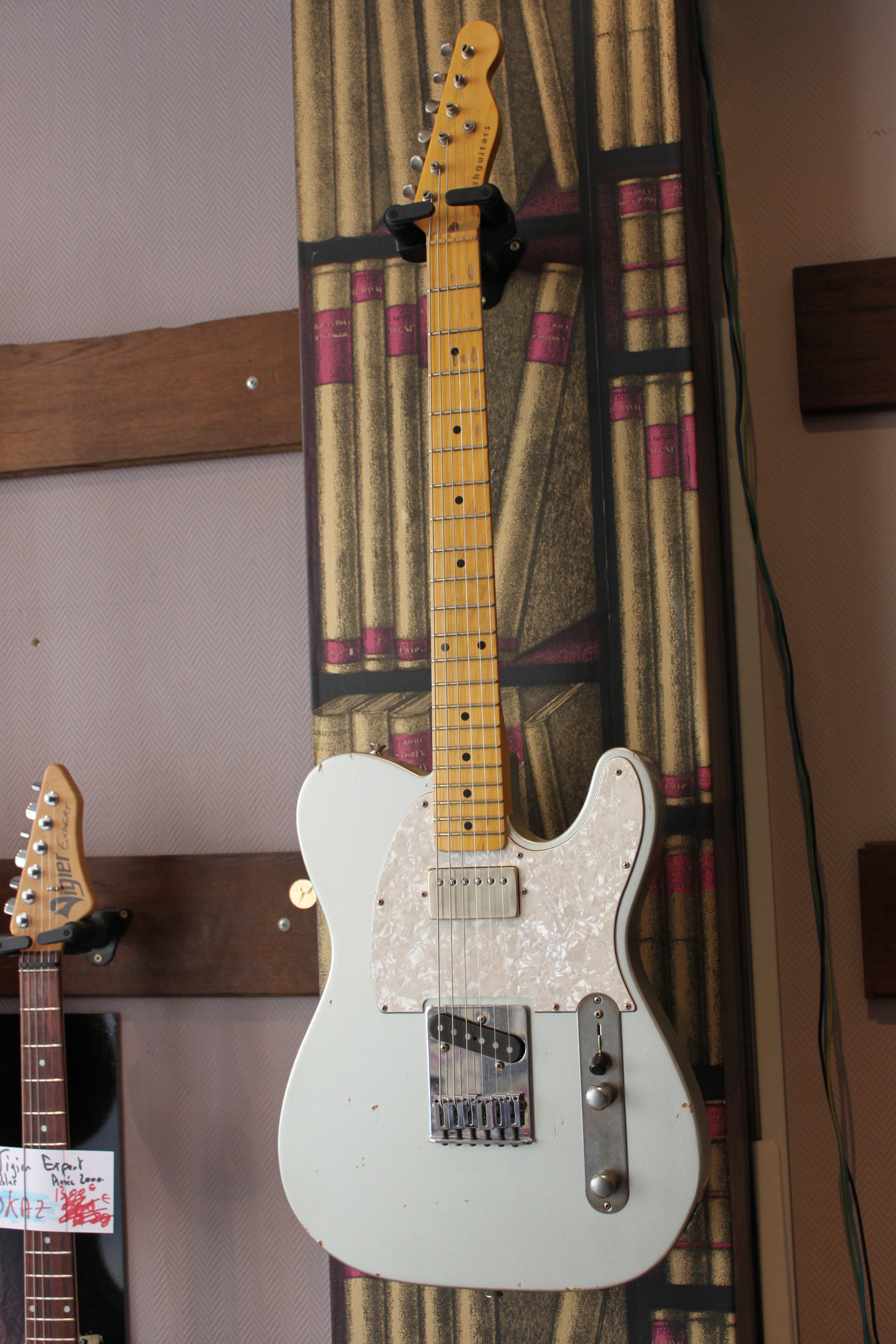 Guitares Electriques Nash Telecaster Relic équipé Bare knuckle OCCASION ...